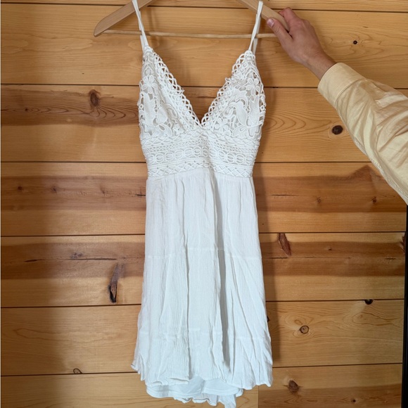 Windsor | Dresses | Windsor White Lacey Dress | Poshmark